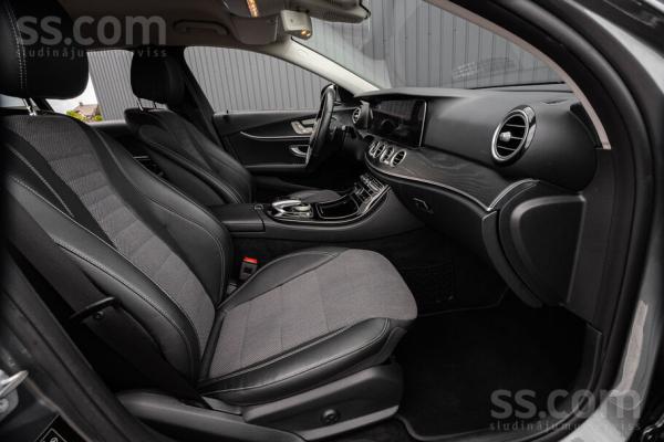 Grey Mercedes-Benz E 220 2018 in Jelgava, with an engine capacity of 2.00 L and mileage of 0 thousand km for 15700 €, photo 7 on AUTOMOTO.COM.LV