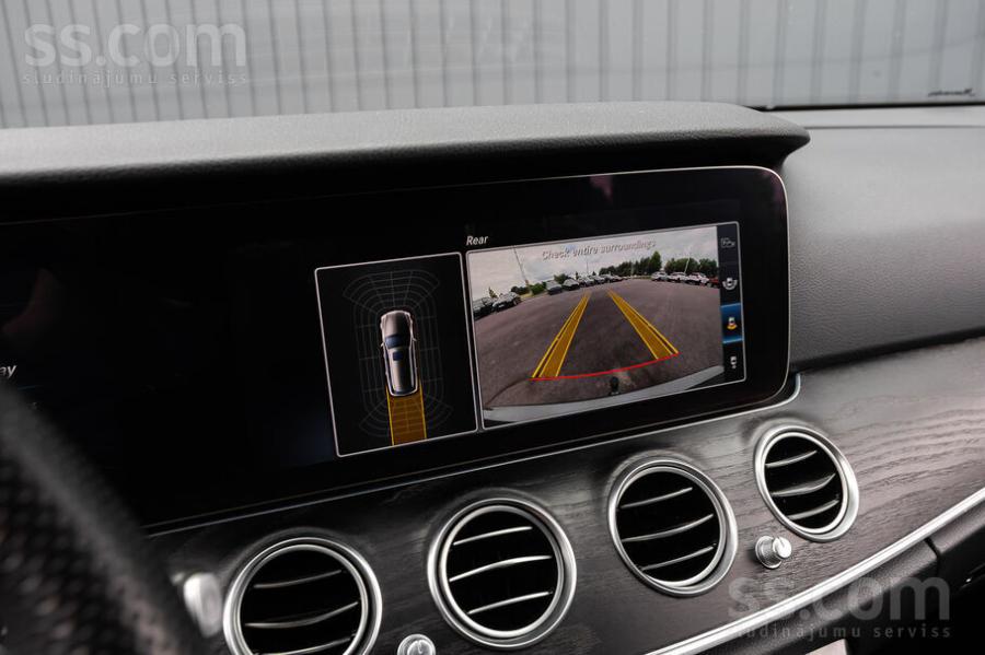 Серый Мерседес E 220 2018 в Елгава, объемом двигателя 2.00 л и пробегом 0 тыс. км за 15700 €, фото 25 на AUTOMOTO.COM.LV