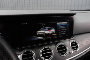 Серый Мерседес E 220 2018 в Елгава, объемом двигателя 2.00 л и пробегом 276 тыс. км за 15700 €, фото 28 на AUTOMOTO.COM.LV