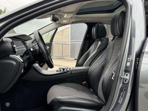 Pelēks Mercedes-Benz E 220 2019 Jonava, ar dzinēja tilpumu 1.95 L un nobraukumu 290 tūkst. km par 18500 €, foto 28 vietnē AUTOMOTO.COM.LV