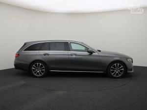 Серый Мерседес E 220 2019 в Вильнюс, объемом двигателя 2.00 л и пробегом 240 тыс. км за 19599 €, фото 10 на AUTOMOTO.COM.LV