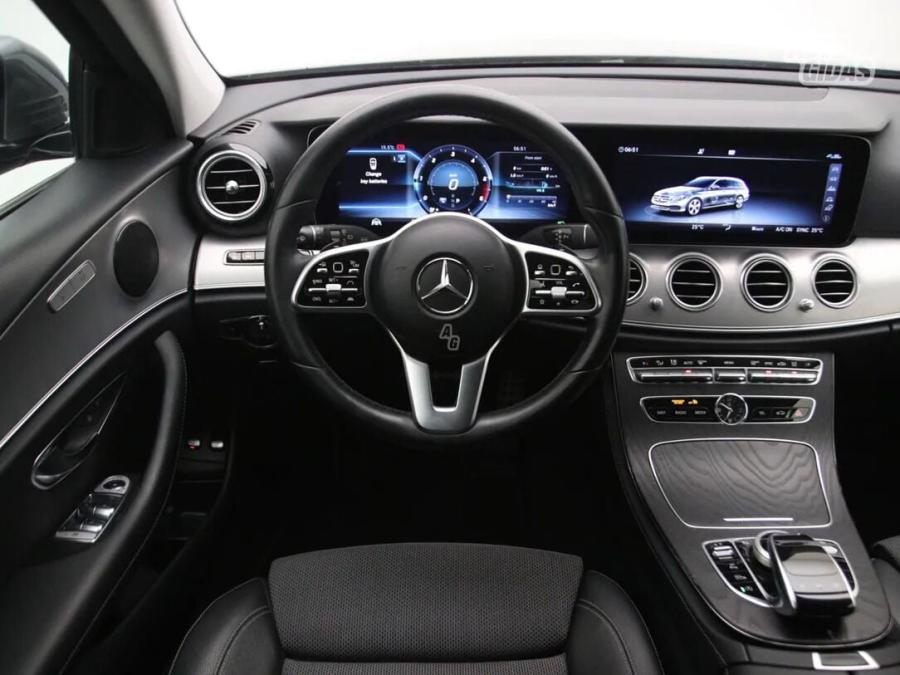 Серый Мерседес E 220 2019 в Вильнюс, объемом двигателя 2.00 л и пробегом 240 тыс. км за 19599 €, фото 18 на AUTOMOTO.COM.LV