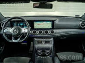Серый Мерседес E 220 2019 в Рига, объемом двигателя 2.00 л и пробегом 173 тыс. км за 29850 €, фото 4 на AUTOMOTO.COM.LV