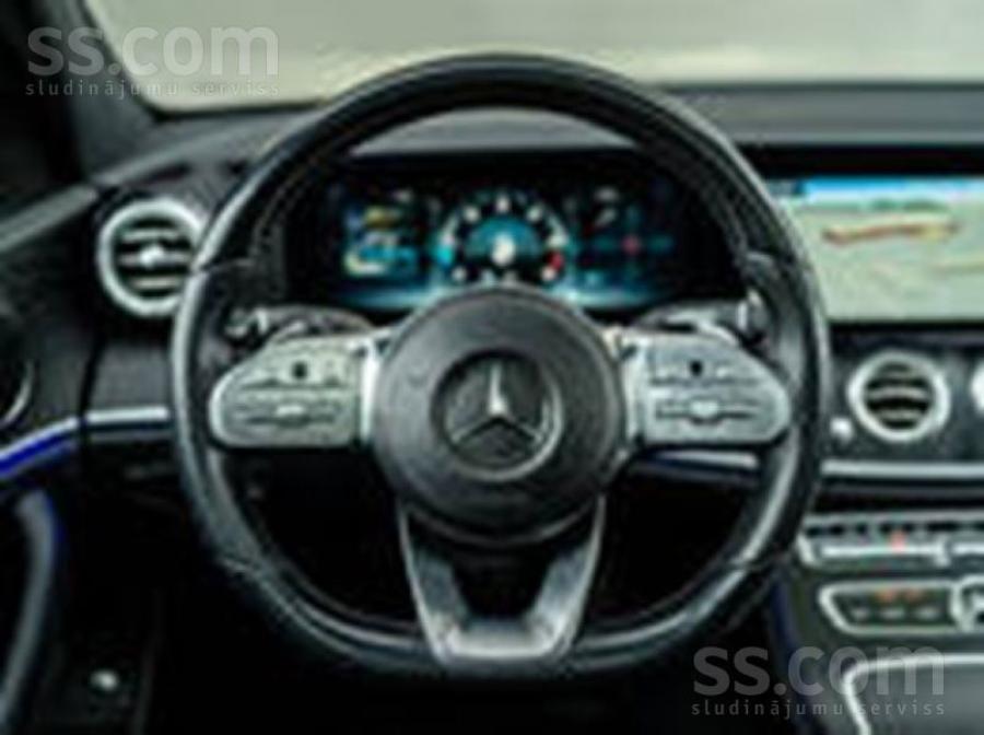 Серый Мерседес E 220 2019 в Рига, объемом двигателя 2.00 л и пробегом 173 тыс. км за 29850 €, фото 8 на AUTOMOTO.COM.LV