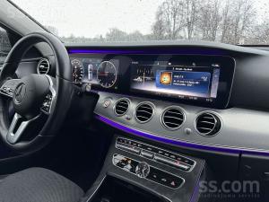 Серый Мерседес E 220 2019 в Талси, объемом двигателя 2.20 л и пробегом 244 тыс. км за 21000 €, фото 15 на AUTOMOTO.COM.LV