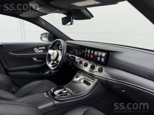 Серый Мерседес E 220 2019 в Рига, объемом двигателя 2.00 л и пробегом 198 тыс. км за 24400 €, фото 5 на AUTOMOTO.COM.LV