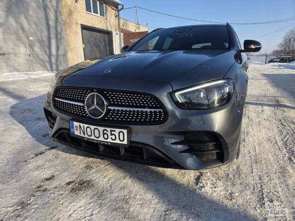 Pelēks Mercedes-Benz E 220 2020 Kauņa, ar dzinēja tilpumu 2.00 L un nobraukumu 262 tūkst. km par 25000 €, foto 5 vietnē AUTOMOTO.COM.LV