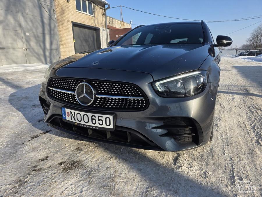 Pelēks Mercedes-Benz E 220 2020 Kauņa, ar dzinēja tilpumu 2.00 L un nobraukumu 262 tūkst. km par 25000 €, foto 5 vietnē AUTOMOTO.COM.LV