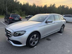 Grey Mercedes-Benz E 220 2020 in Vilnius, with an engine capacity of 1.95 L and mileage of 176 thousand km for 14600 €, photo 5 on AUTOMOTO.COM.LV