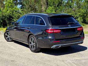 Pelēks Mercedes-Benz E 220 2021 Tauragė, ar dzinēja tilpumu 1.95 L un nobraukumu 320 tūkst. km par 17300 €, foto 8 vietnē AUTOMOTO.COM.LV