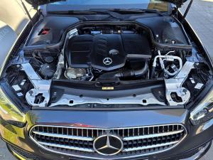 Pelēks Mercedes-Benz E 220 2021 Tauragė, ar dzinēja tilpumu 1.95 L un nobraukumu 320 tūkst. km par 17300 €, foto 17 vietnē AUTOMOTO.COM.LV