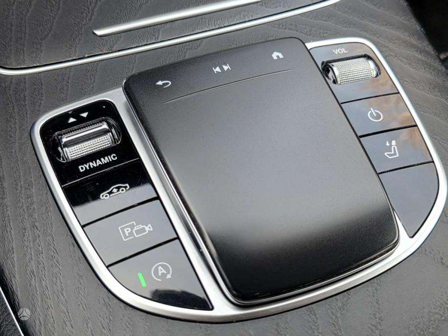 Pelēks Mercedes-Benz E 220 2021 Tauragė, ar dzinēja tilpumu 1.95 L un nobraukumu 320 tūkst. km par 17300 €, foto 51 vietnē AUTOMOTO.COM.LV