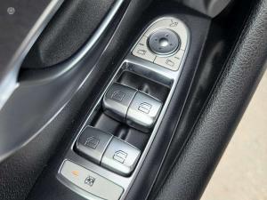 Pelēks Mercedes-Benz E 220 2021 Tauragė, ar dzinēja tilpumu 1.95 L un nobraukumu 320 tūkst. km par 17300 €, foto 54 vietnē AUTOMOTO.COM.LV
