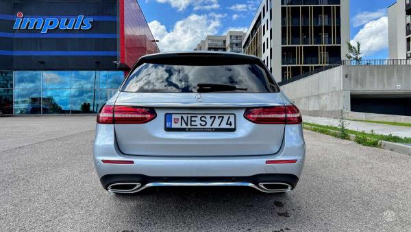 Grey Mercedes-Benz E 220 2021 in Vilnius, with an engine capacity of 2.00 L and mileage of 92 thousand km for 34500 €, photo 8 on AUTOMOTO.COM.LV