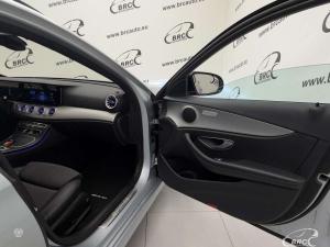 Серый Мерседес E 220 2022 в Вильнюс, объемом двигателя 1.99 л и пробегом 176 тыс. км за 23000 €, фото 10 на AUTOMOTO.COM.LV