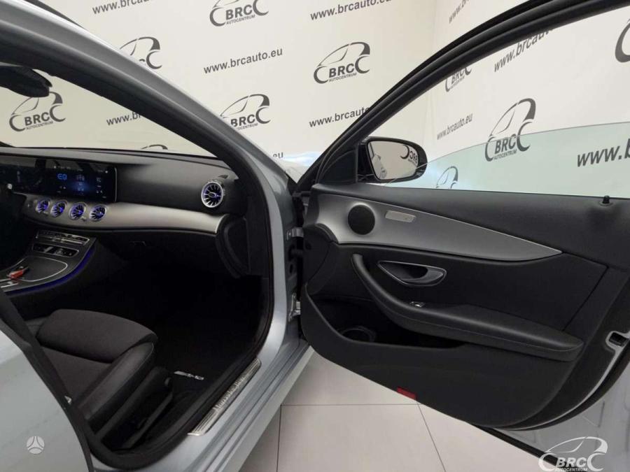 Серый Мерседес E 220 2022 в Вильнюс, объемом двигателя 1.99 л и пробегом 176 тыс. км за 23000 €, фото 10 на AUTOMOTO.COM.LV