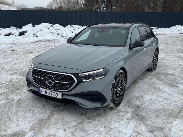 Pelēks Mercedes-Benz E 220 2024 Kauņa, ar dzinēja tilpumu 1.99 L un nobraukumu 36 tūkst. km par 59900 €, foto 1 vietnē AUTOMOTO.COM.LV