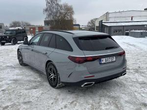 Pelēks Mercedes-Benz E 220 2024 Kauņa, ar dzinēja tilpumu 1.99 L un nobraukumu 36 tūkst. km par 59900 €, foto 5 vietnē AUTOMOTO.COM.LV