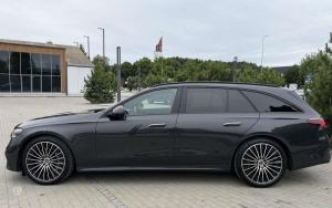 Серый Мерседес E 220 2024 в Паланга, объемом двигателя 1.99 л и пробегом 54 тыс. км за 54500 €, фото 3 на AUTOMOTO.COM.LV