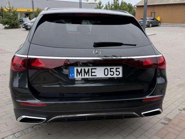 Серый Мерседес E 220 2024 в Паланга, объемом двигателя 1.99 л и пробегом 54 тыс. км за 54500 €, фото 5 на AUTOMOTO.COM.LV