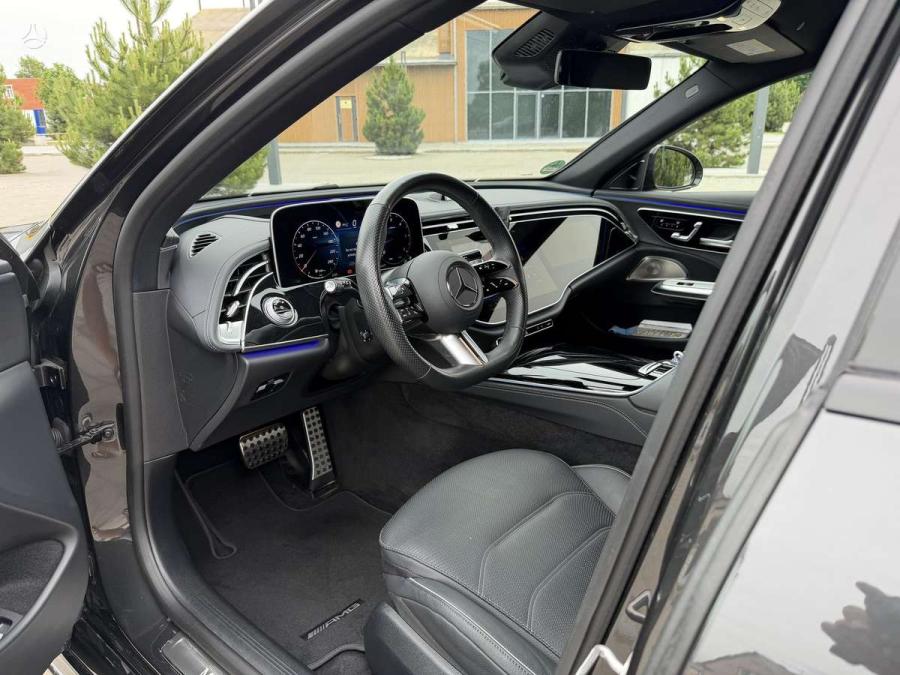 Серый Мерседес E 220 2024 в Паланга, объемом двигателя 1.99 л и пробегом 54 тыс. км за 54500 €, фото 15 на AUTOMOTO.COM.LV