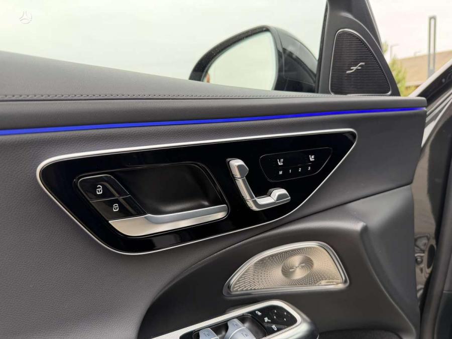 Серый Мерседес E 220 2024 в Паланга, объемом двигателя 1.99 л и пробегом 54 тыс. км за 54500 €, фото 16 на AUTOMOTO.COM.LV