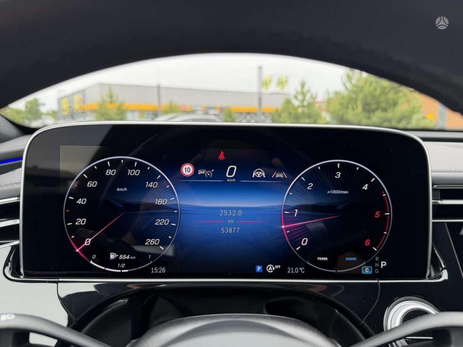 Серый Мерседес E 220 2024 в Паланга, объемом двигателя 1.99 л и пробегом 54 тыс. км за 54500 €, фото 19 на AUTOMOTO.COM.LV