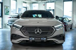 Серый Мерседес E 220 2024 в Каунас, объемом двигателя 1.99 л и пробегом 41 тыс. км за 52950 €, фото 5 на AUTOMOTO.COM.LV