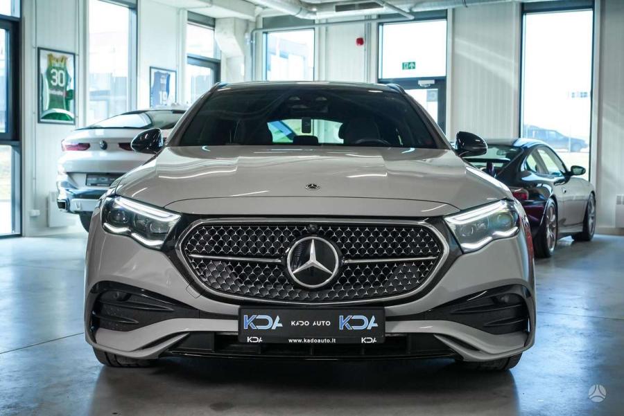 Серый Мерседес E 220 2024 в Каунас, объемом двигателя 1.99 л и пробегом 41 тыс. км за 52950 €, фото 5 на AUTOMOTO.COM.LV