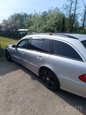 Mercedes-Benz E 220 2004 Ventspils, ar dzinēja tilpumu 2.20 L un nobraukumu 268 tūkst. km par 3500 €, foto  vietnē AUTOMOTO.COM.LV