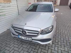 Mercedes-Benz E 220 2017 in Riga, with an engine capacity of 2.20 L and mileage of 465 thousand km for 13000 €, photo  on AUTOMOTO.COM.LV