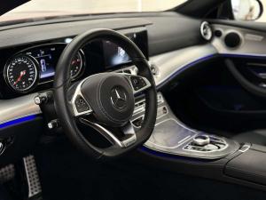 Sarkans Mercedes-Benz E 220 2018 Viļņa, ar dzinēja tilpumu 1.95 L un nobraukumu 43 tūkst. km par 29999 €, foto 10 vietnē AUTOMOTO.COM.LV