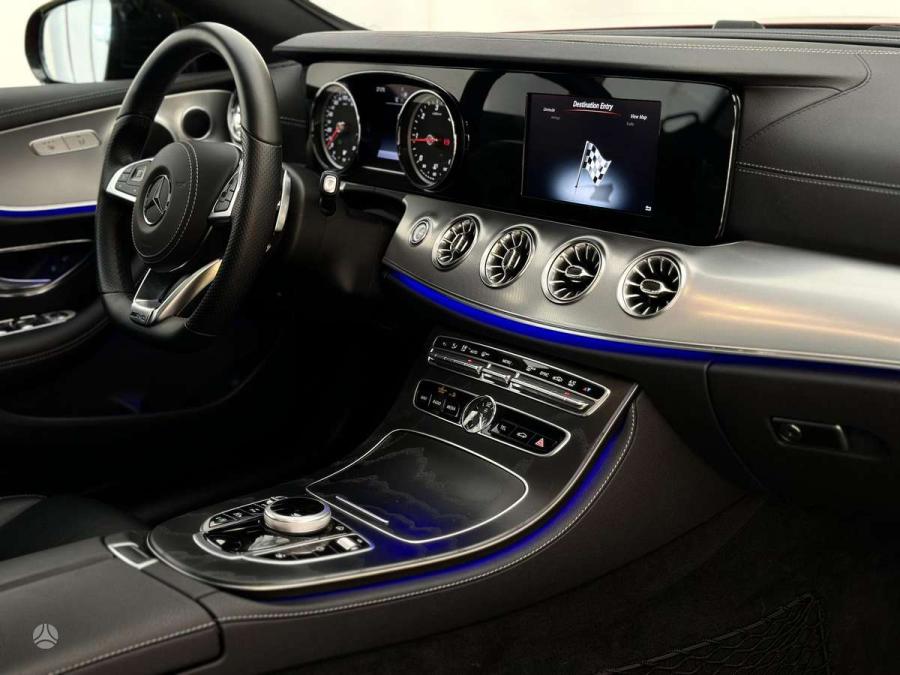 Sarkans Mercedes-Benz E 220 2018 Viļņa, ar dzinēja tilpumu 1.95 L un nobraukumu 43 tūkst. km par 29999 €, foto 14 vietnē AUTOMOTO.COM.LV