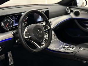 Sarkans Mercedes-Benz E 220 2018 Viļņa, ar dzinēja tilpumu 1.95 L un nobraukumu 43 tūkst. km par 29999 €, foto 10 vietnē AUTOMOTO.COM.LV