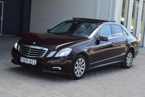Red Mercedes-Benz E 220 2009 in Vilnius, with an engine capacity of 2.15 L and mileage of 390 thousand km for 4550 €, photo  on AUTOMOTO.COM.LV