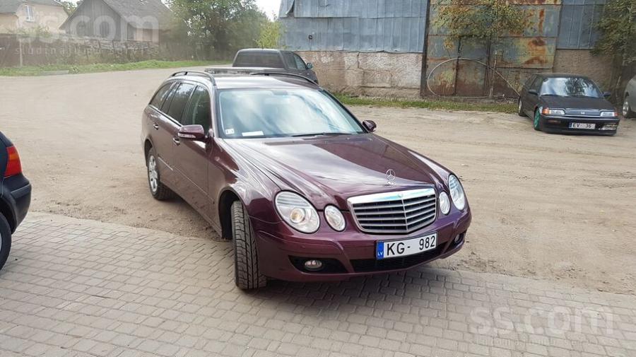 Красный Мерседес E 220 2007 в Рига, объемом двигателя 2.20 л и пробегом 278 тыс. км за 2989 €, фото 3 на AUTOMOTO.COM.LV