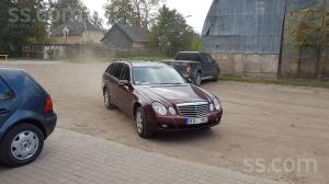 Красный Мерседес E 220 2007 в Рига, объемом двигателя 2.20 л и пробегом 278 тыс. км за 2989 €, фото 4 на AUTOMOTO.COM.LV