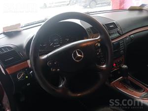Красный Мерседес E 220 2007 в Рига, объемом двигателя 2.20 л и пробегом 278 тыс. км за 2989 €, фото 17 на AUTOMOTO.COM.LV