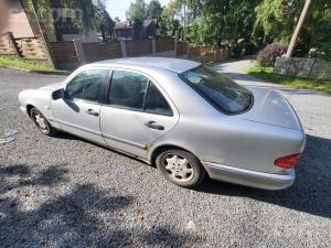 Mercedes-Benz E 220 1996 in Riga, with an engine capacity of 2.20 L and mileage of 299 thousand km for 650 €, photo 12 on AUTOMOTO.COM.LV