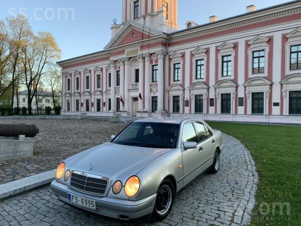Мерседес E 220 1997 в Елгава, объемом двигателя 2.20 л и пробегом 370 тыс. км за 654 €, фото 1 на AUTOMOTO.COM.LV