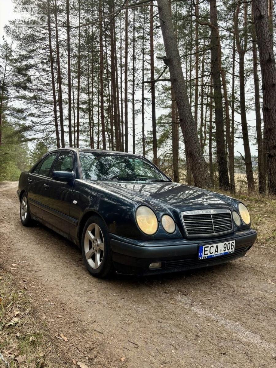 Mercedes-Benz E 220 1998 Ignalina, ar dzinēja tilpumu 2.00 L un nobraukumu 230 tūkst. km par 730 €, foto 3 vietnē AUTOMOTO.COM.LV