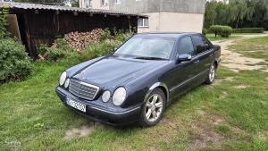 Mercedes-Benz E 220 2000 Marijampole, ar dzinēja tilpumu 2.20 L un nobraukumu 321 tūkst. km par 1200 €, foto 11 vietnē AUTOMOTO.COM.LV