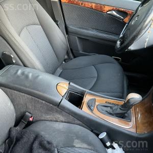 Mercedes-Benz E 220 2002 Rīga, ar dzinēja tilpumu 2.20 L un nobraukumu 309 tūkst. km par 1800 €, foto 3 vietnē AUTOMOTO.COM.LV