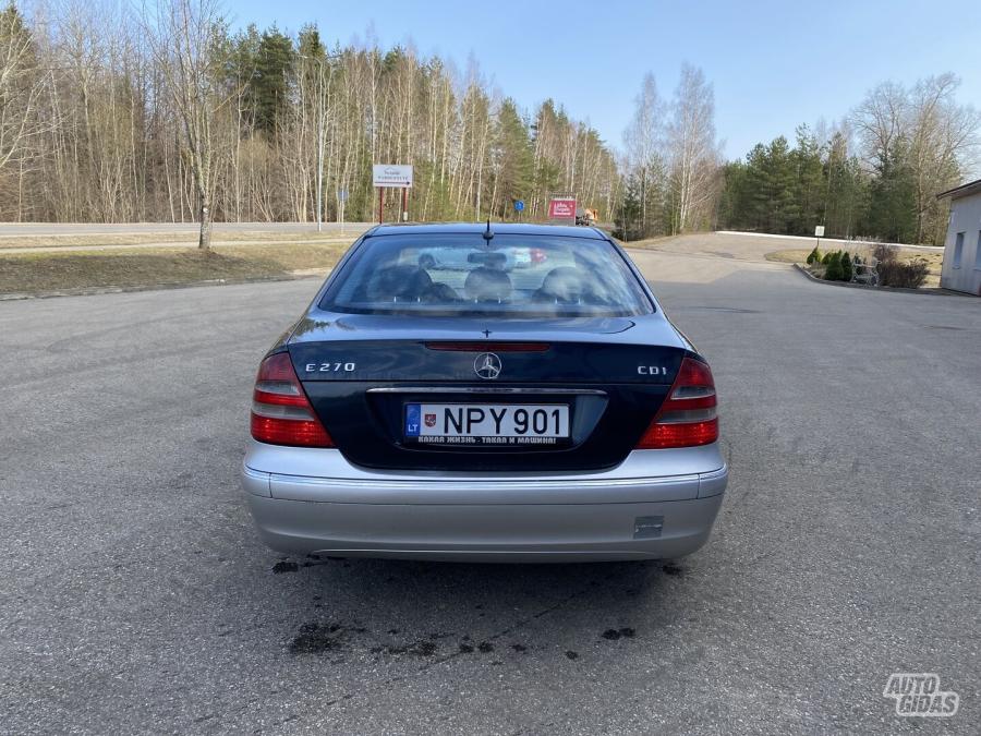 Mercedes-Benz E 220 2002 Ignalina, ar dzinēja tilpumu 2.10 L un nobraukumu 320 tūkst. km par 1350 €, foto 5 vietnē AUTOMOTO.COM.LV