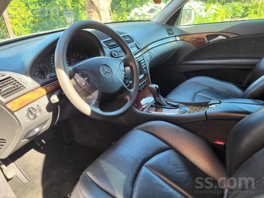 Mercedes-Benz E 220 2002 Daugavpils, ar dzinēja tilpumu 2.20 L un nobraukumu 341 tūkst. km par 2450 €, foto 9 vietnē AUTOMOTO.COM.LV