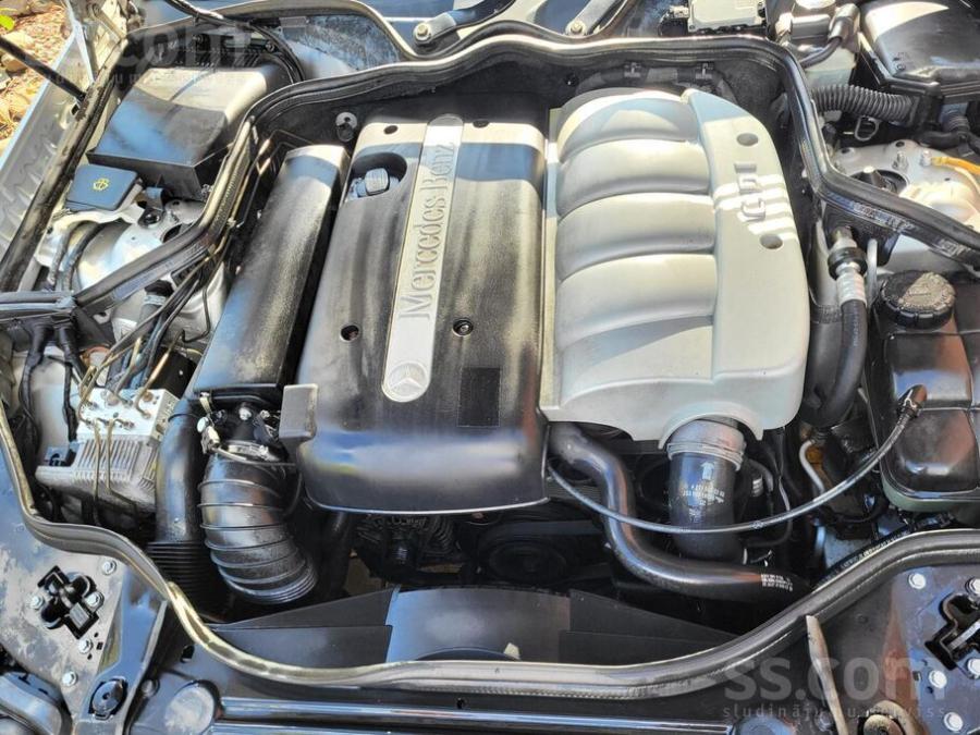 Mercedes-Benz E 220 2002 Daugavpils, ar dzinēja tilpumu 2.20 L un nobraukumu 341 tūkst. km par 2450 €, foto 12 vietnē AUTOMOTO.COM.LV