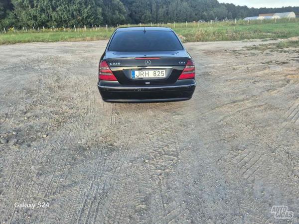 Mercedes-Benz E 220 2002 Kauņa, ar dzinēja tilpumu 2.20 L un nobraukumu 395 tūkst. km par 2200 €, foto 5 vietnē AUTOMOTO.COM.LV