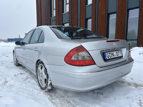 Mercedes-Benz E 220 2003 Kauņa, ar dzinēja tilpumu 2.10 L un nobraukumu 290 tūkst. km par 2790 €, foto 4 vietnē AUTOMOTO.COM.LV