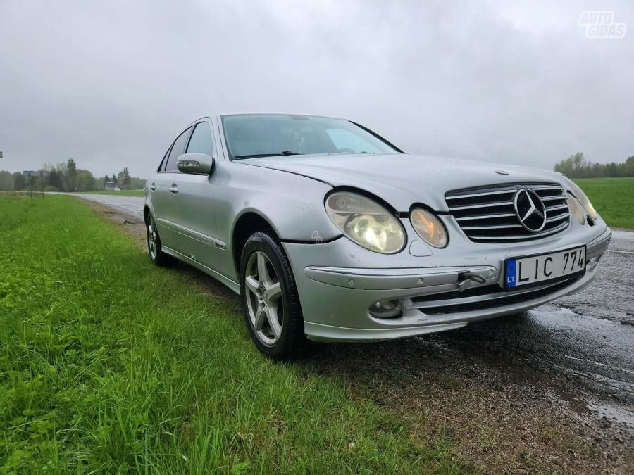 Мерседес E 220 2003 в Вильнюс, объемом двигателя 2.20 л и пробегом 528 тыс. км за 900 €, фото 3 на AUTOMOTO.COM.LV