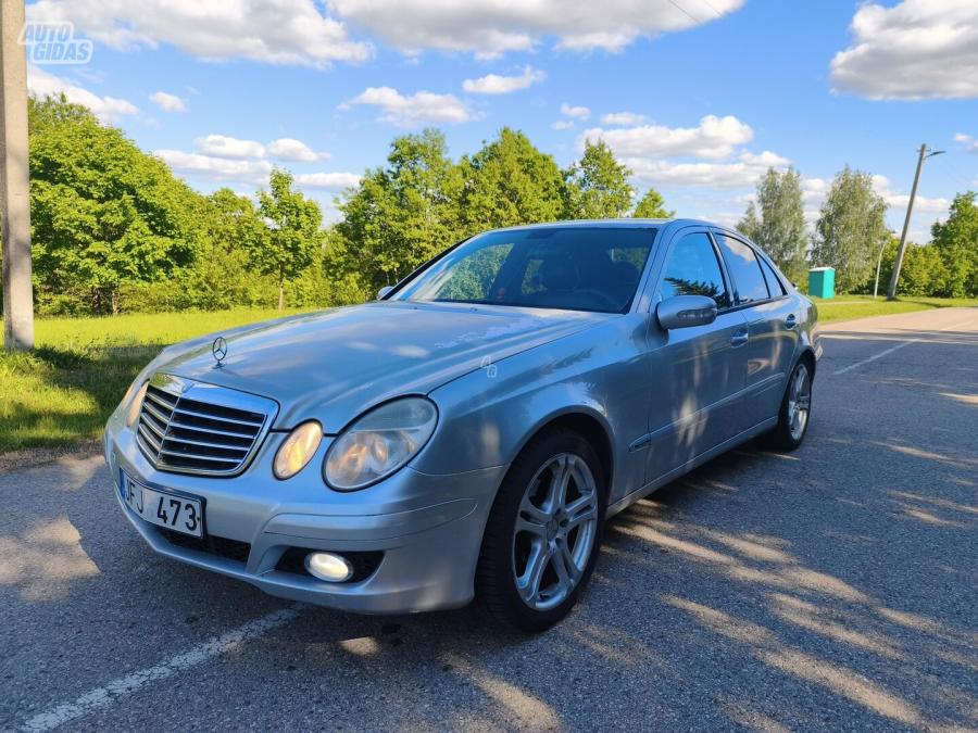 Mercedes-Benz E 220 2003 in Jonava, with an engine capacity of 2.20 L and mileage of 448 thousand km for 1500 €, photo 12 on AUTOMOTO.COM.LV